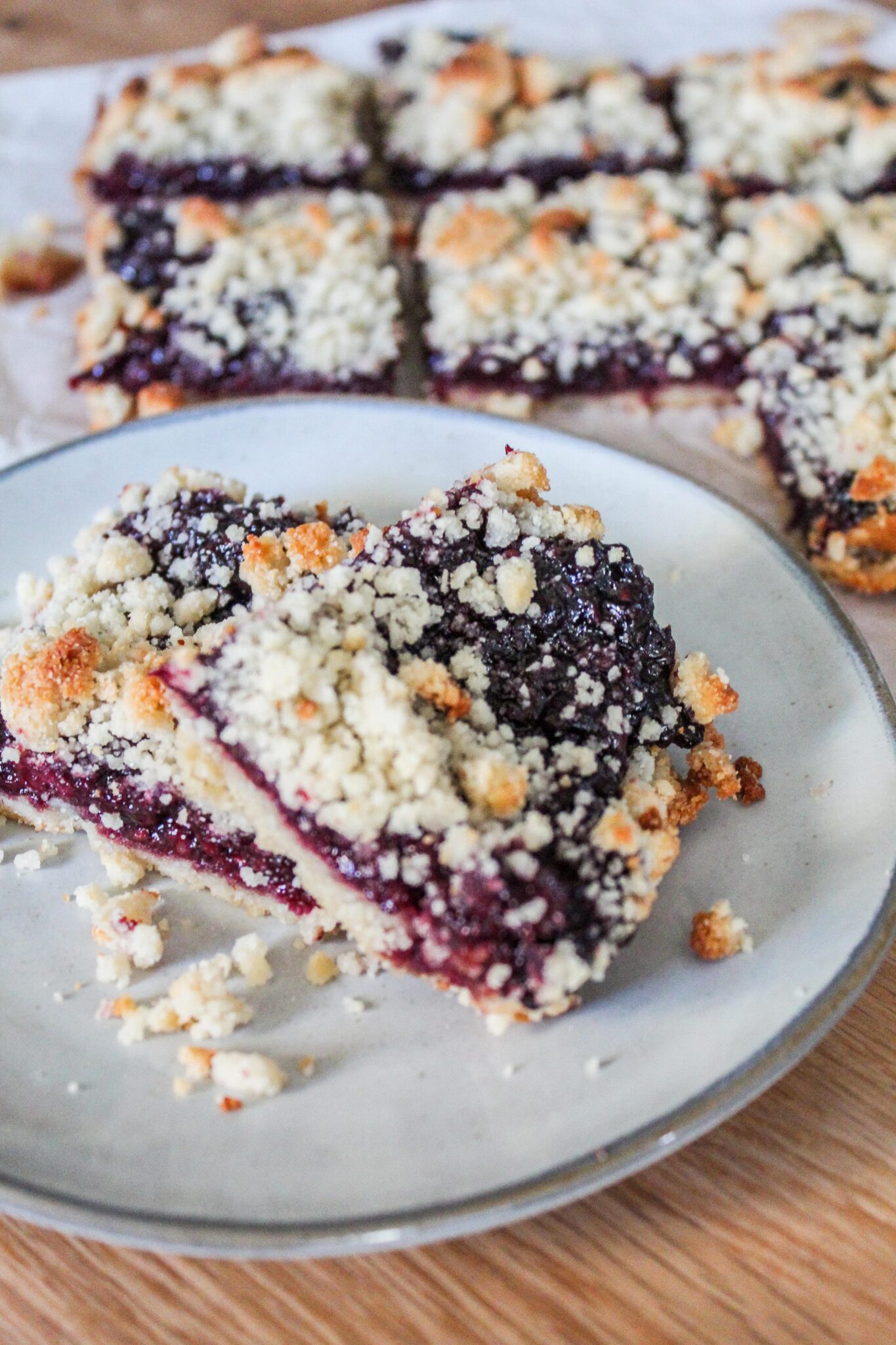 Keto Blackberry Crumble Bars - Fit Mom Journey