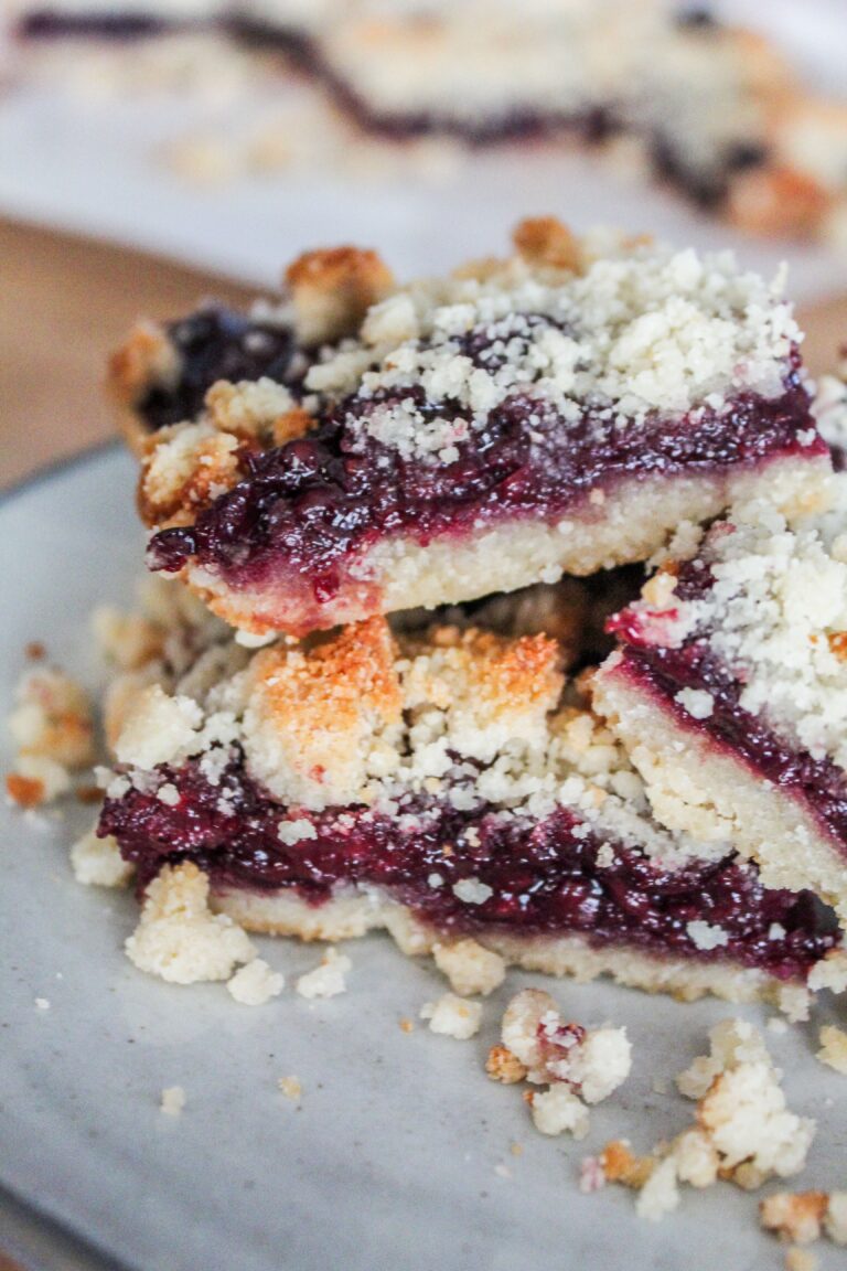 Keto Blackberry Crumble Bars - Fit Mom Journey