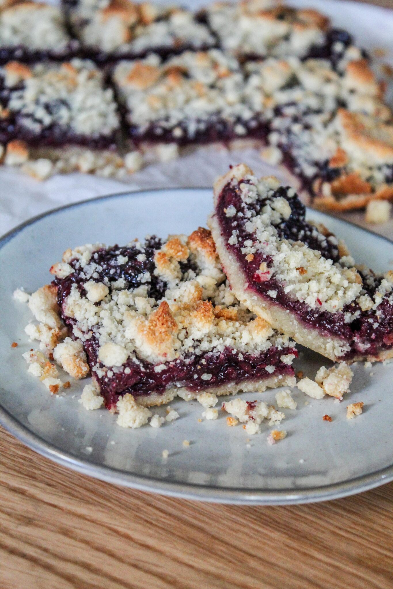 Keto Blackberry Crumble Bars - Fit Mom Journey